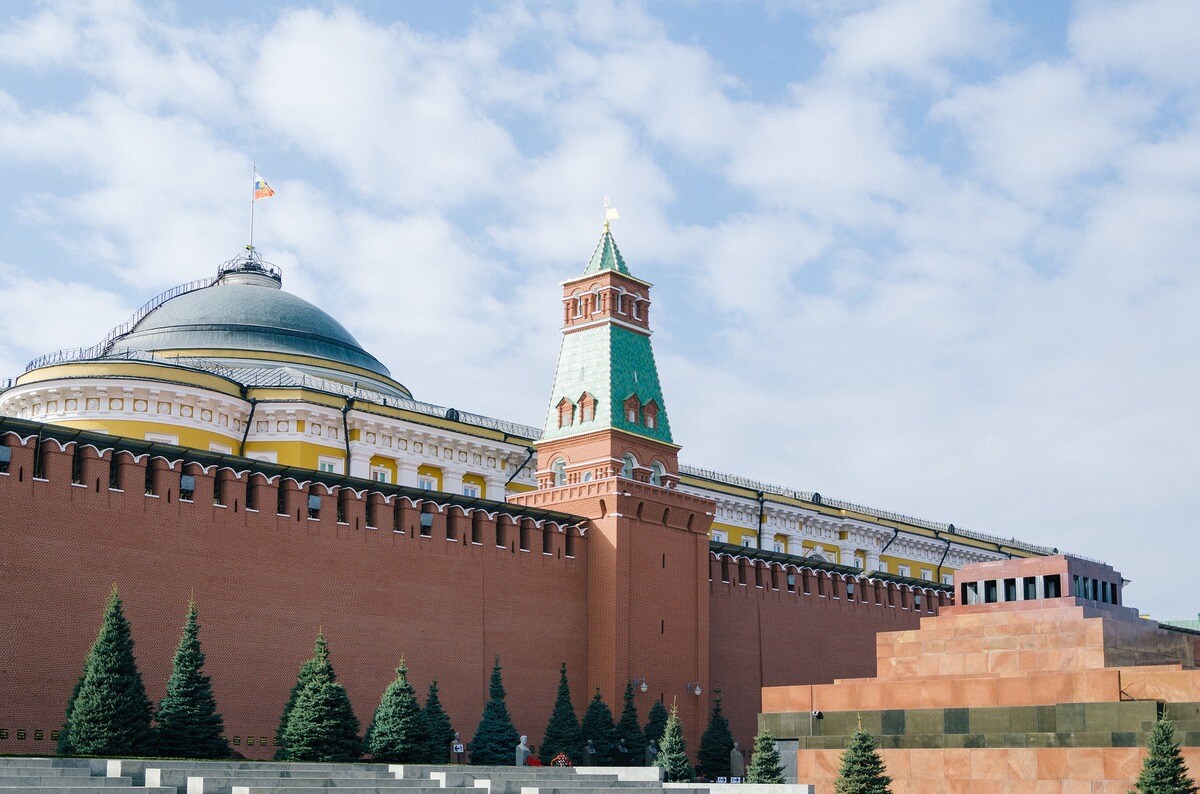 プーチン大統領への「ドローン攻撃」意外な防護策:小泉悠 サイバーウォー・クレムリン 新潮社 Foresight フォーサイト